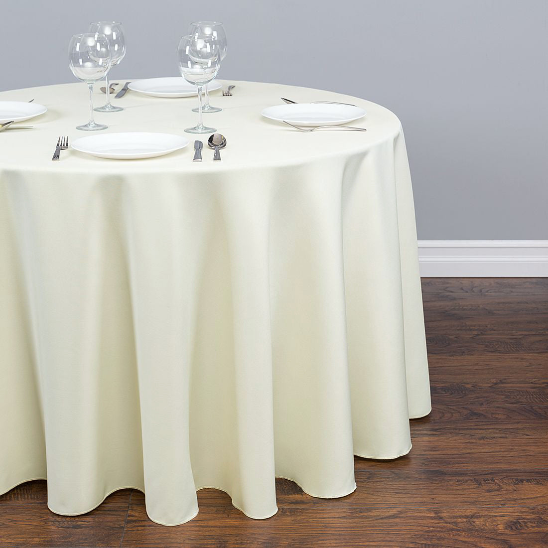 108 in. Round Polyester Tablecloth (20 Colors) – LinenTablecloth