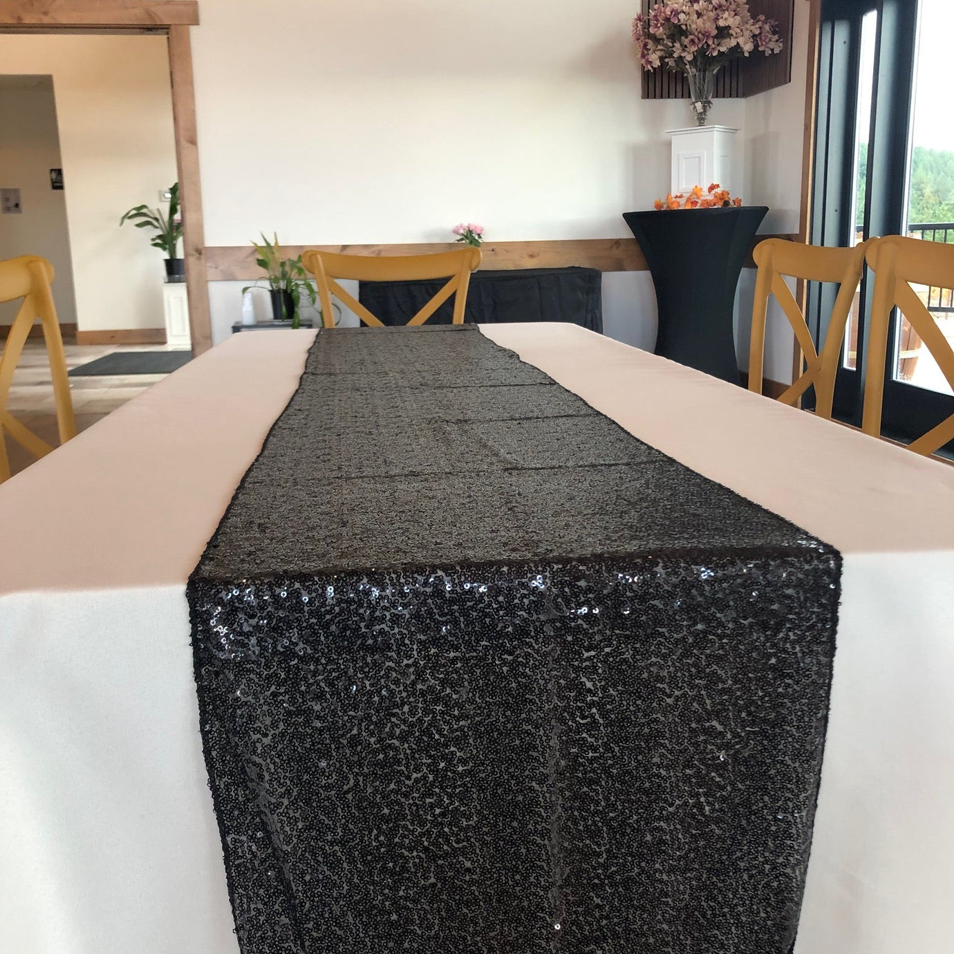 14 X 108 in. Sequin Table Runner (9 Colors) – LinenTablecloth