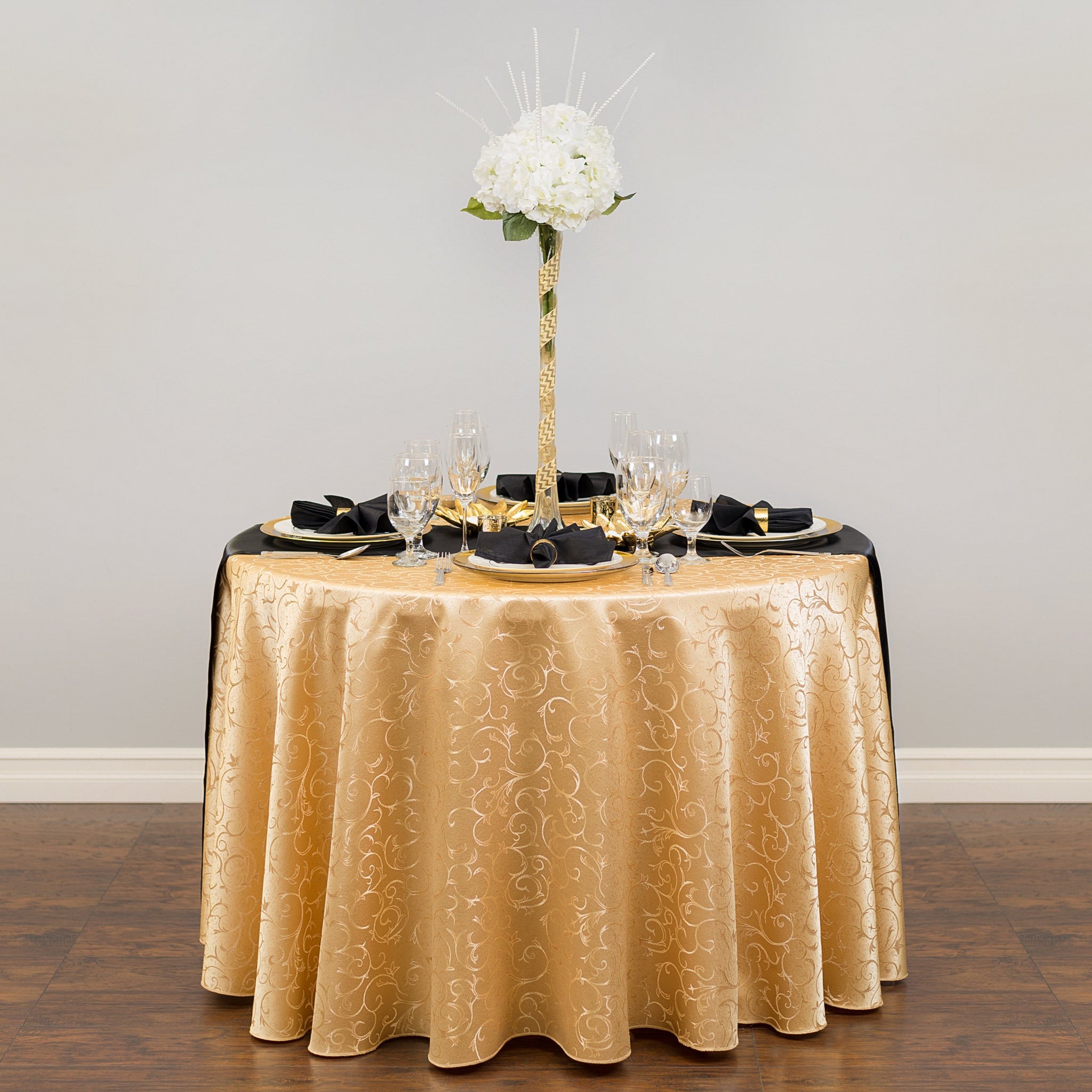 108 in. Round Tablecloths — LinenTablecloth